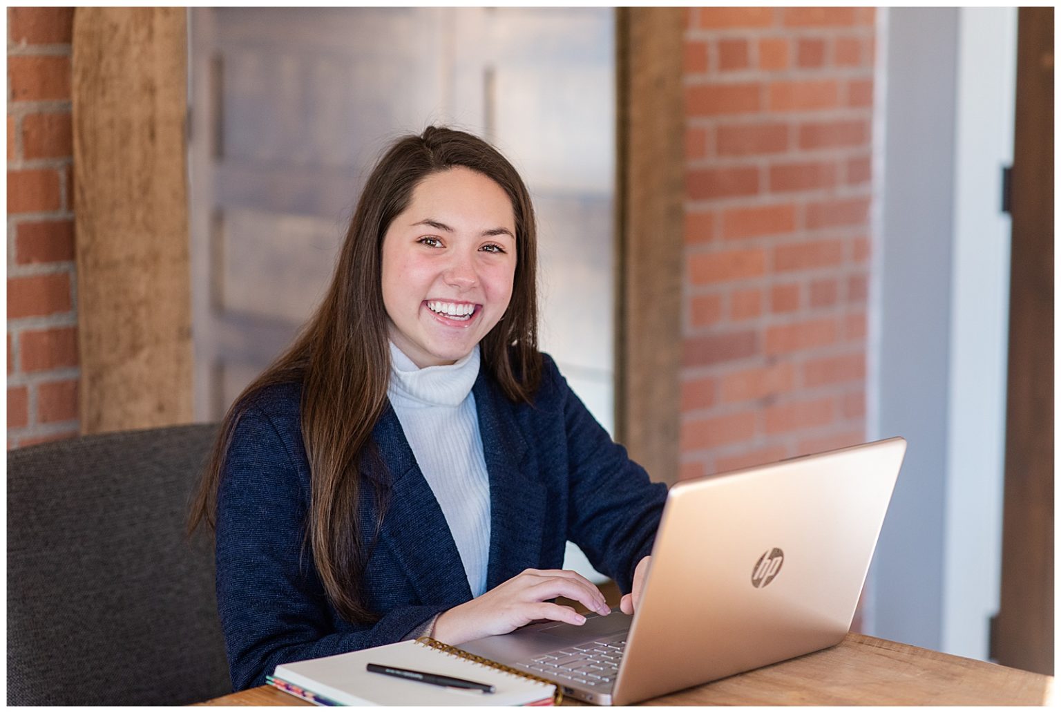 Downtown Greer Headshots - stephanieandchristi.com